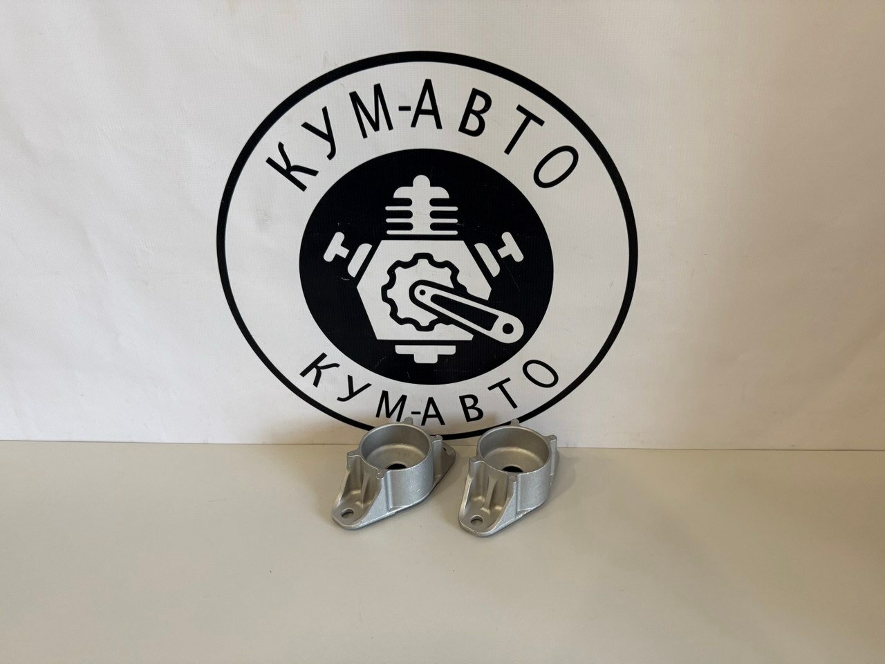 Опоры задних амортизаторов Форд Фокус 2 Фокус 3 Мазда 3 БК Ford Focus 2 Focus 3 Mazda 3 BK