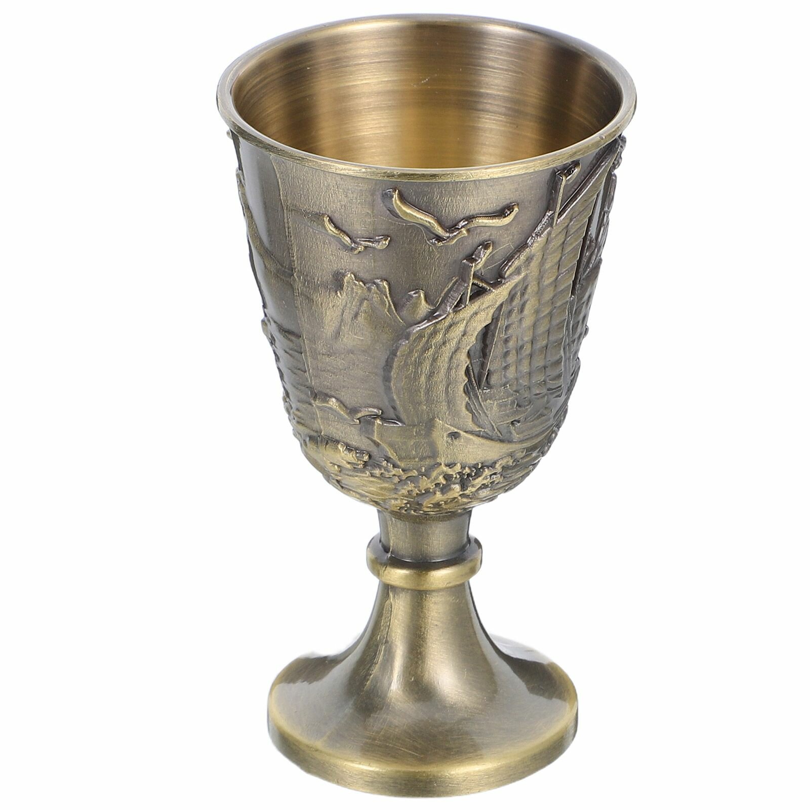 Изысканный бокал для ценителей вина, привнесет шарм в ваш интерьер, компактный размер.