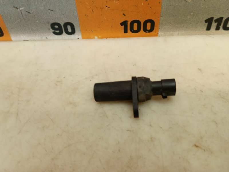 Б/У Датчик положения коленвала Fiat Doblo 2008 223 412243 Fiat/Alfa/Lancia арт. 55229700