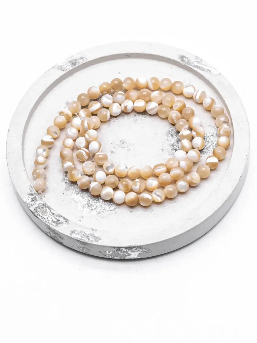 1540 Карамельные гладкие бусины природный перламутр 1 нить