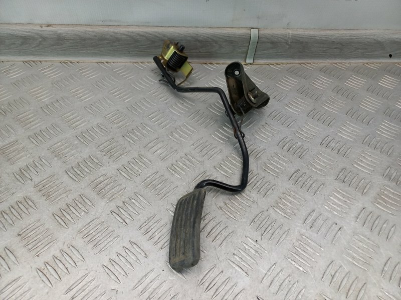 Б/У Педаль газа Chery Tiggo 1 T11 / Чери Тигго 1 T11 2.4 4G64S4M 129Л.С 2007