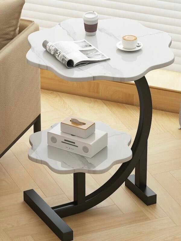 Декоративный прикроватный столик