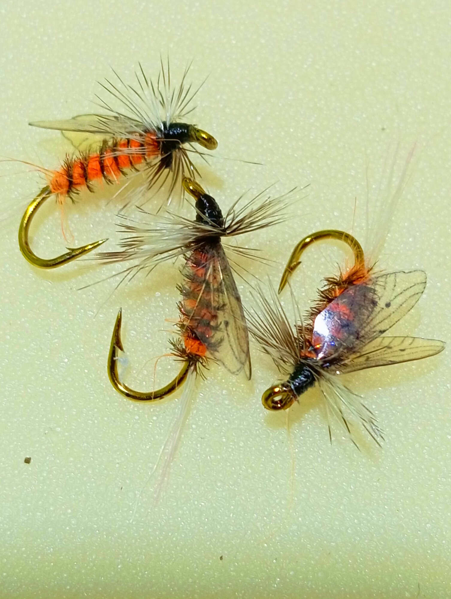 Мушка на хариуса 3 штуки.