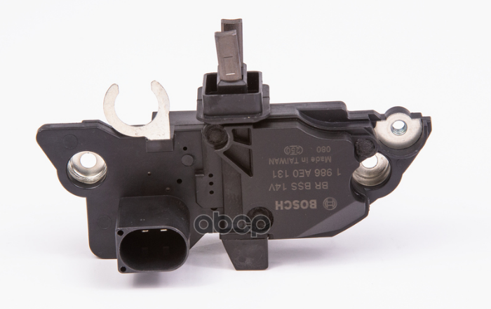 Регулятор генератора 31 545 806 Bosch арт. 1986AE0131
