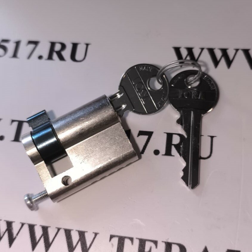 Личинка замка двери холодильной камеры Polair / замок холодильника Полаир