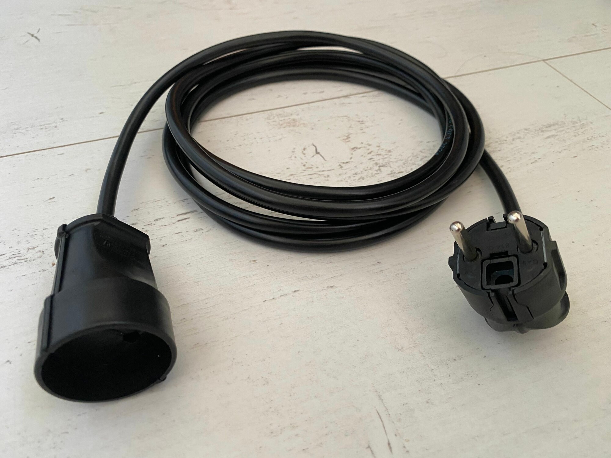 Удлинитель электрический 2х1.5 черный, 1 розетка, 25 метров.