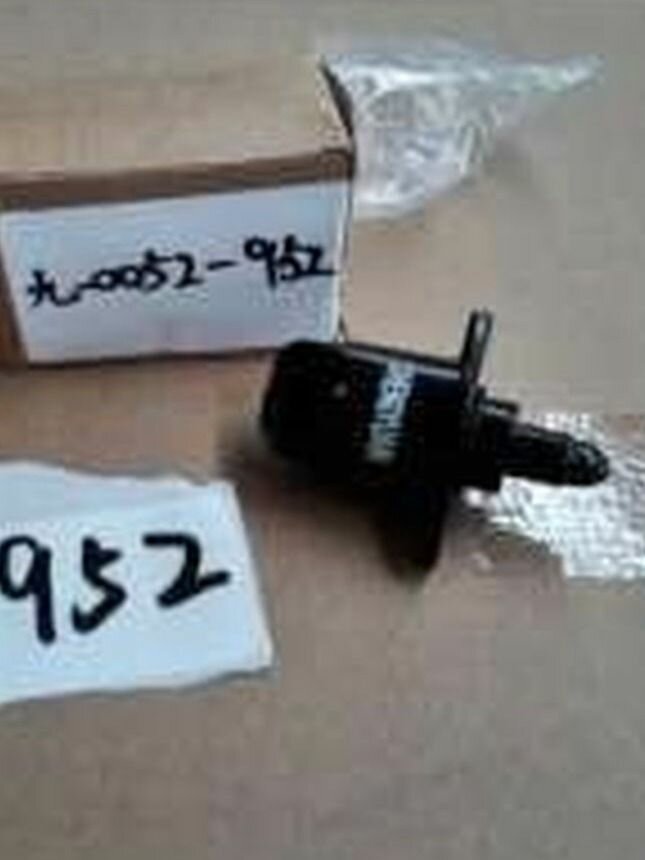 Датчик холостого хода GEELY MK и Otaka Арт. 1107130002