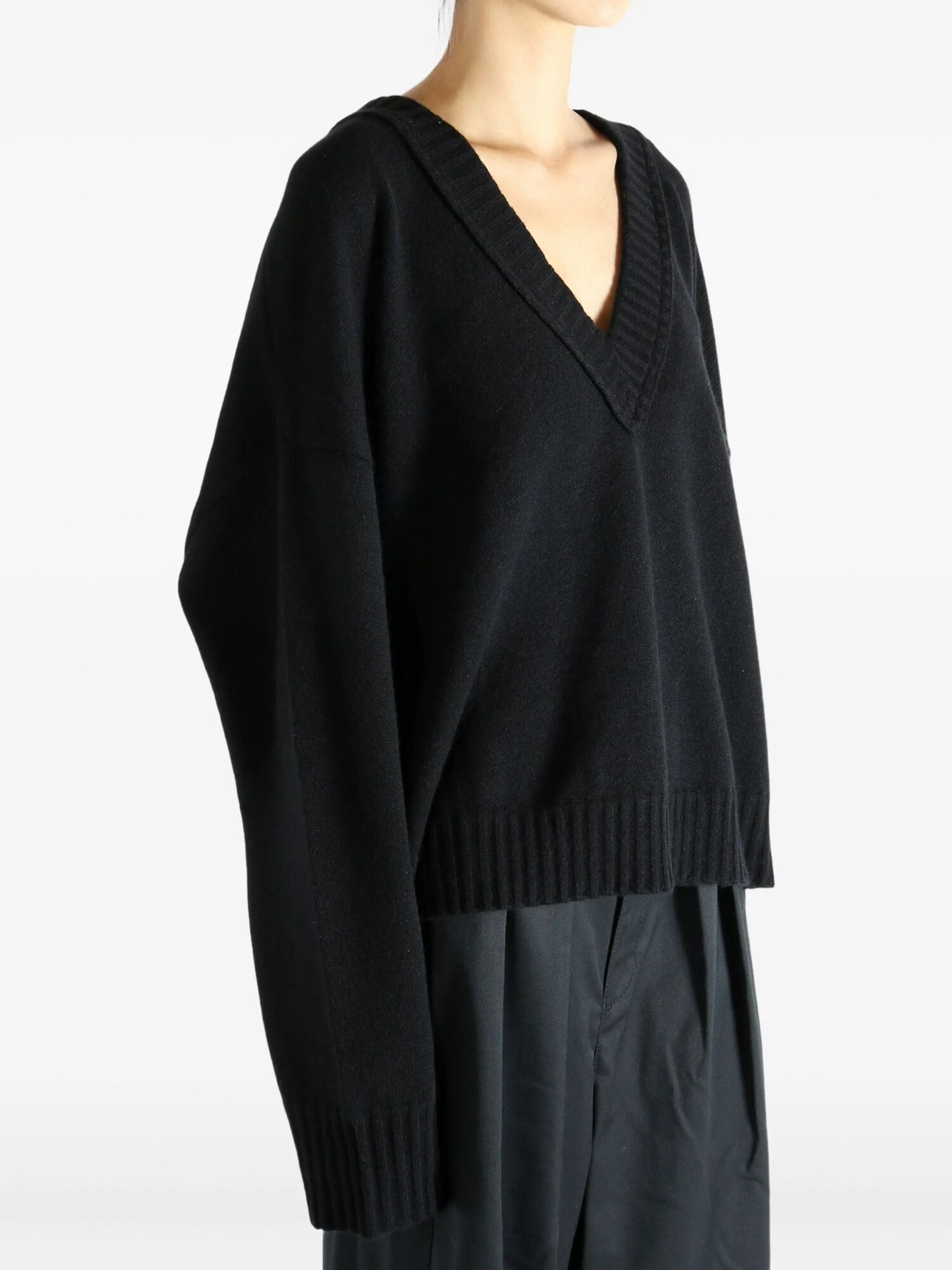 Свитер Ziggy Chen V-neck wool sweater, размер 44, , black/black — фото 1
