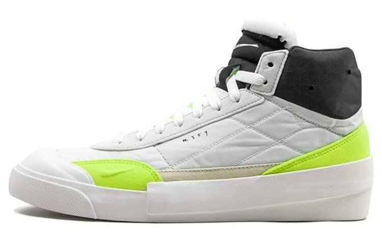 Кроссовки NIKE, размер EU 44 стопа (28CM)