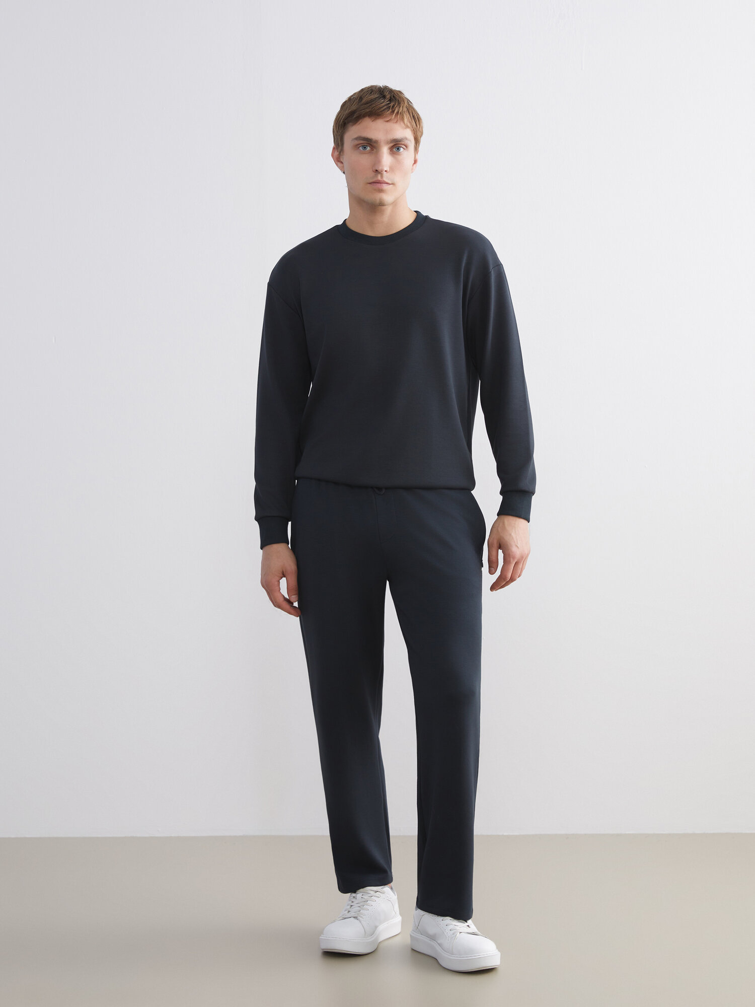 Брюки спортивные