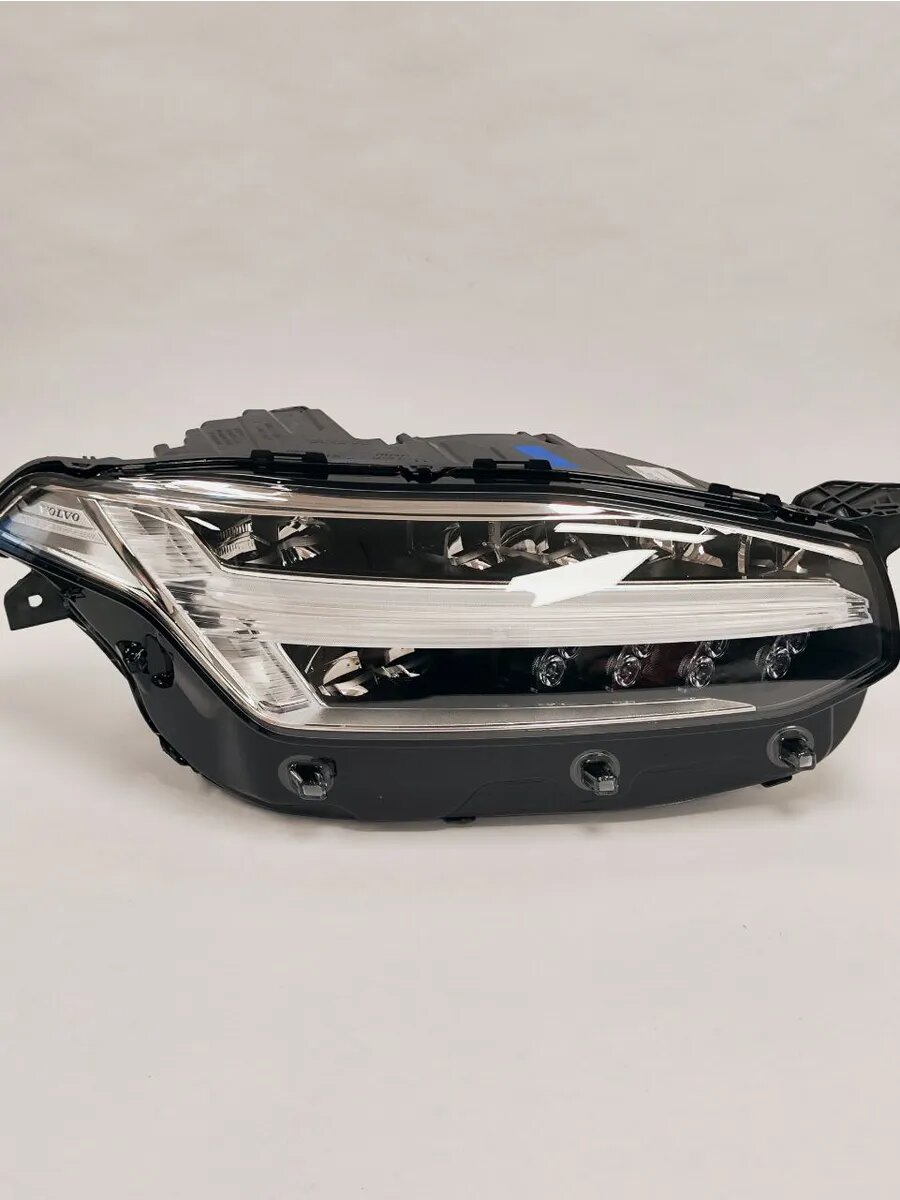 Фара, правая