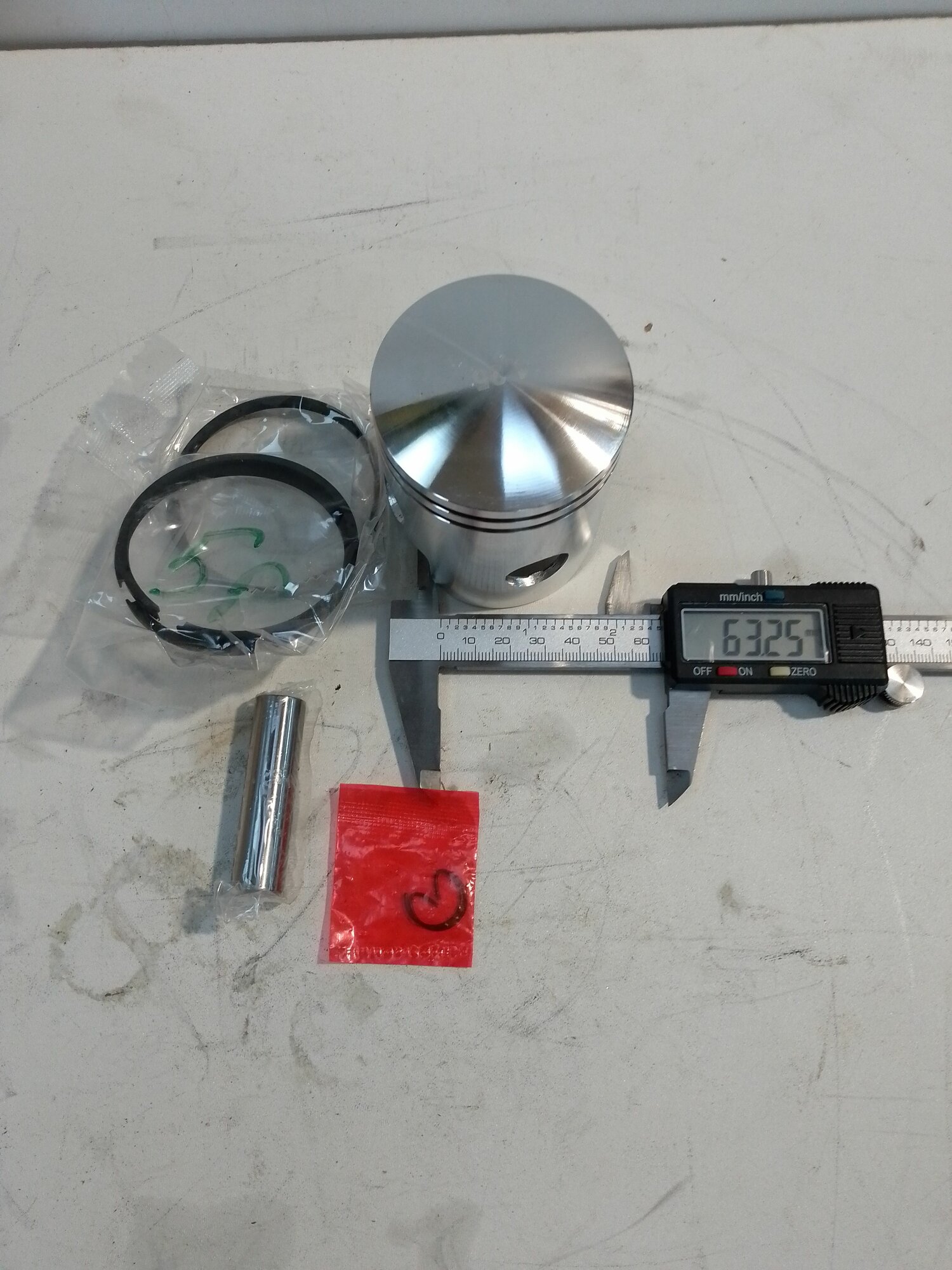 Поршень Сова 175 см, 5 ремонт (2 комп. колец, палец, стоп. кольца)