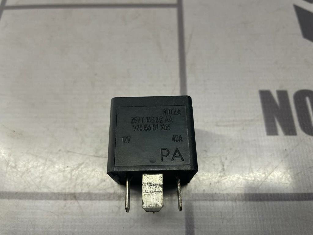 Реле Ford Focus 2 05-08