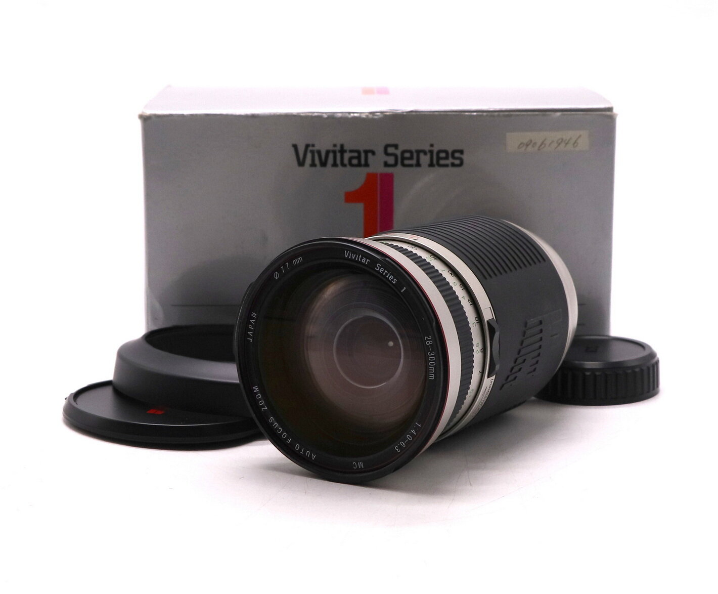 Vivitar Series 1 MC 28-300mm f/4.0-6.3 Auto Focus Zoom Minolta A в упаковке