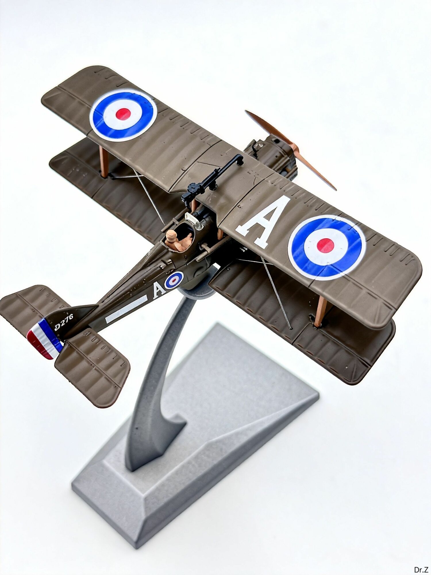 Модель британского биплана SE.5a 1/72, готовая литая модель самолета.