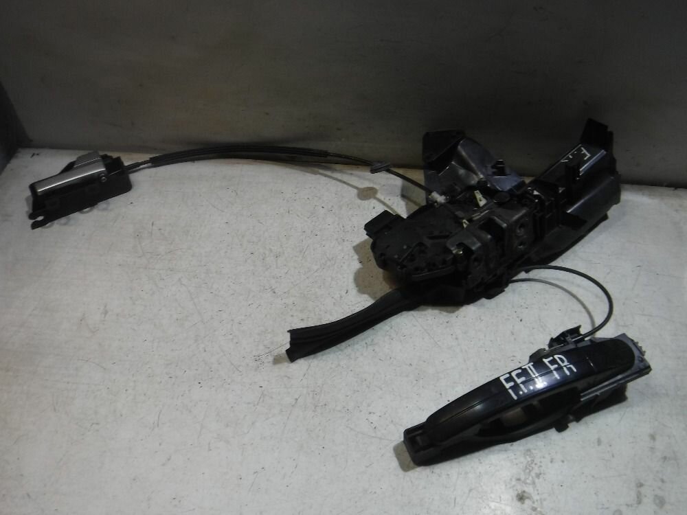 Замок двери передней правой Ford Focus II 4892457