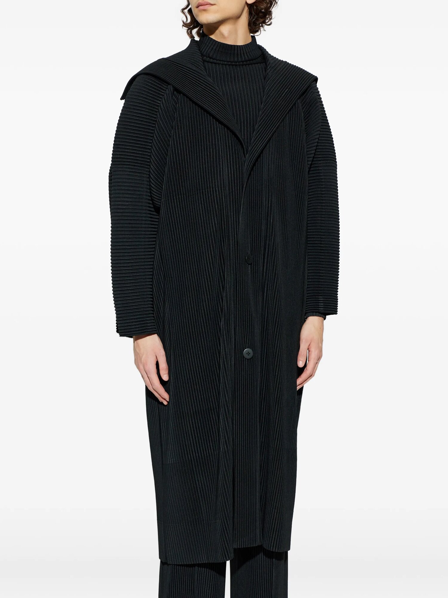 Пальто HOMME PLISSE ISSEY MIYAKE Hooded buttoned coat, размер 50 — фото 1