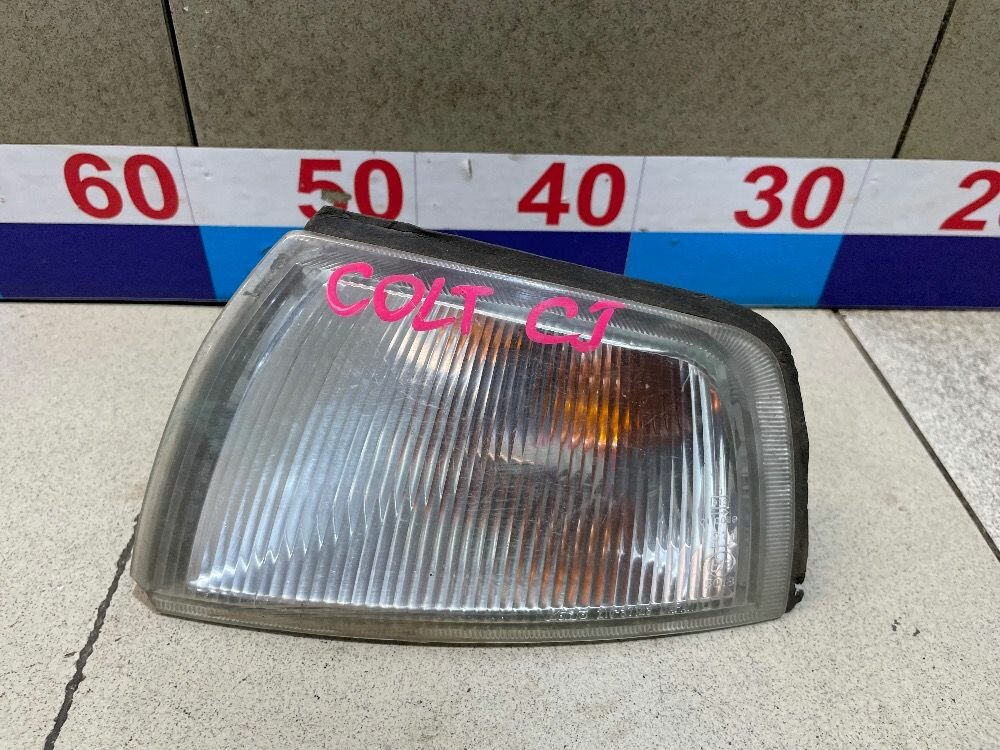 Указатель поворота левый Mitsubishi Mirage V 21087148