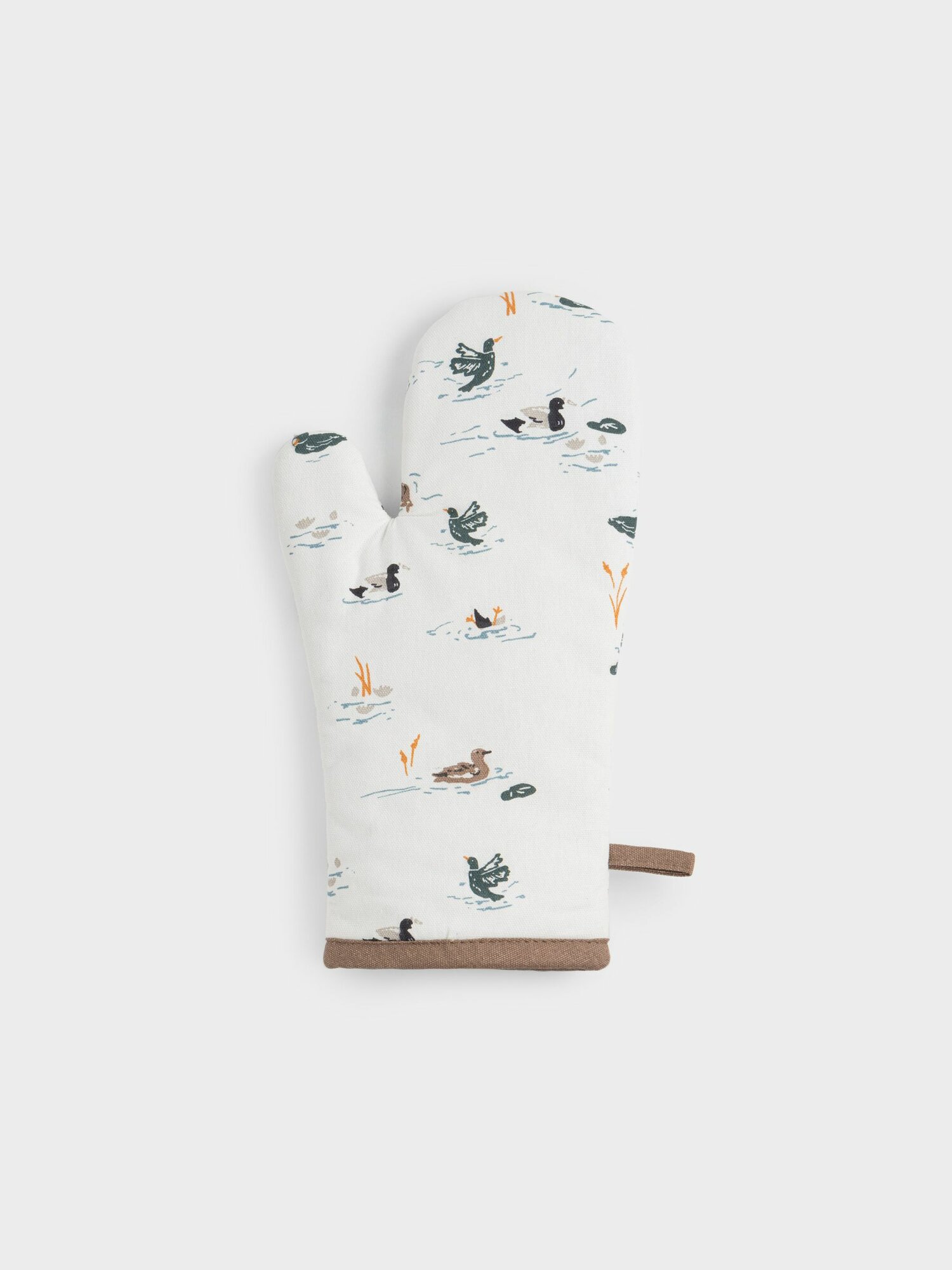 Прихватка-варежка, 17x33 см, молочная, Утки, Ducks in pond