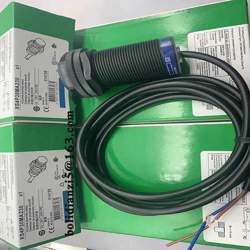 В наличии XS4P30MA230 XS4P30MB230 XS112BJPAL4 XS112BJNAL2 Новый датчик приближения XS4P30MA230