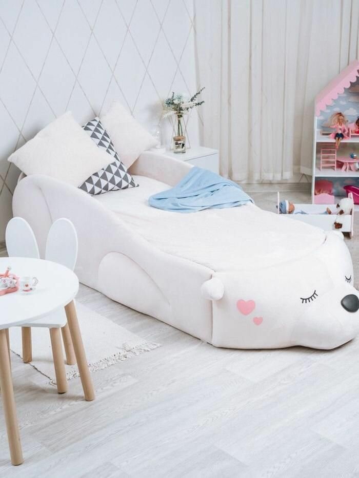 Детская кровать Мишка 70х170 см, с анатомическим основанием, с мягким изголовьем, без ящиков, Розовый / Белый, велюр