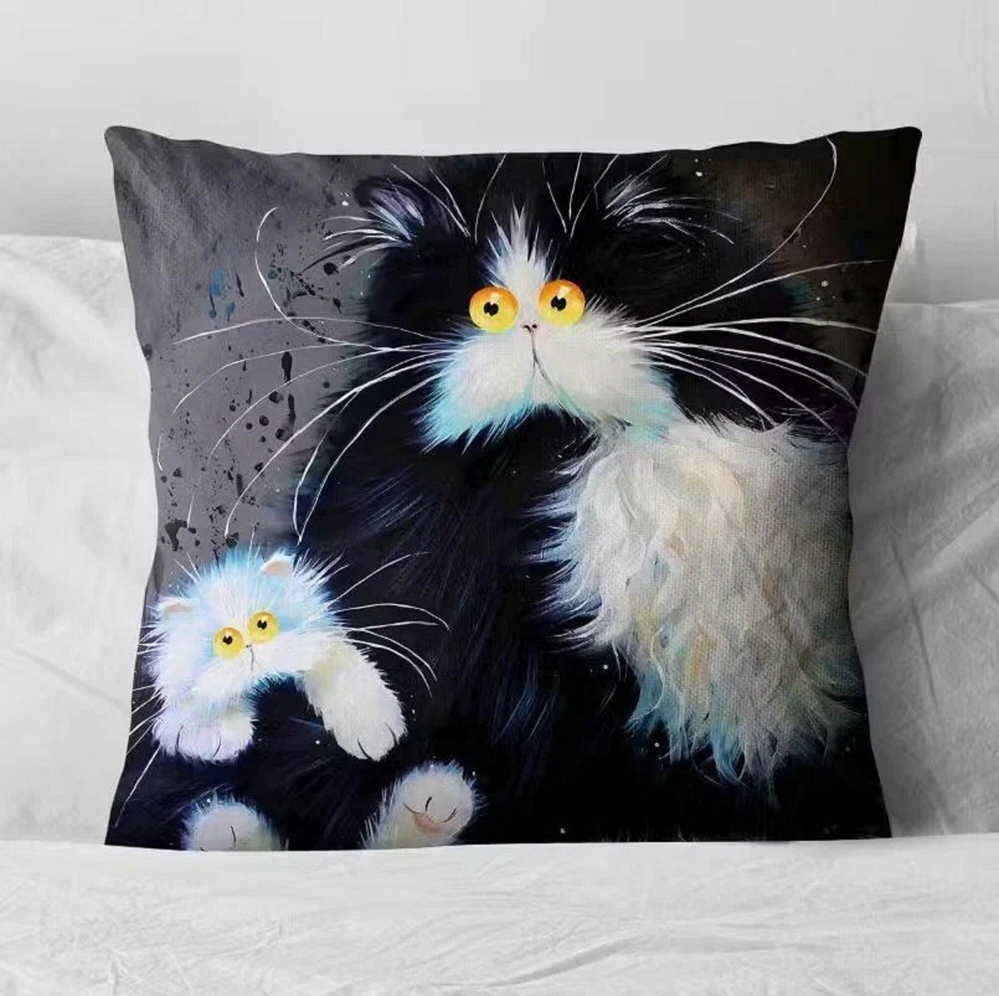 Чехол для подушки Мама Кошка и Котенок 40х40 велюр