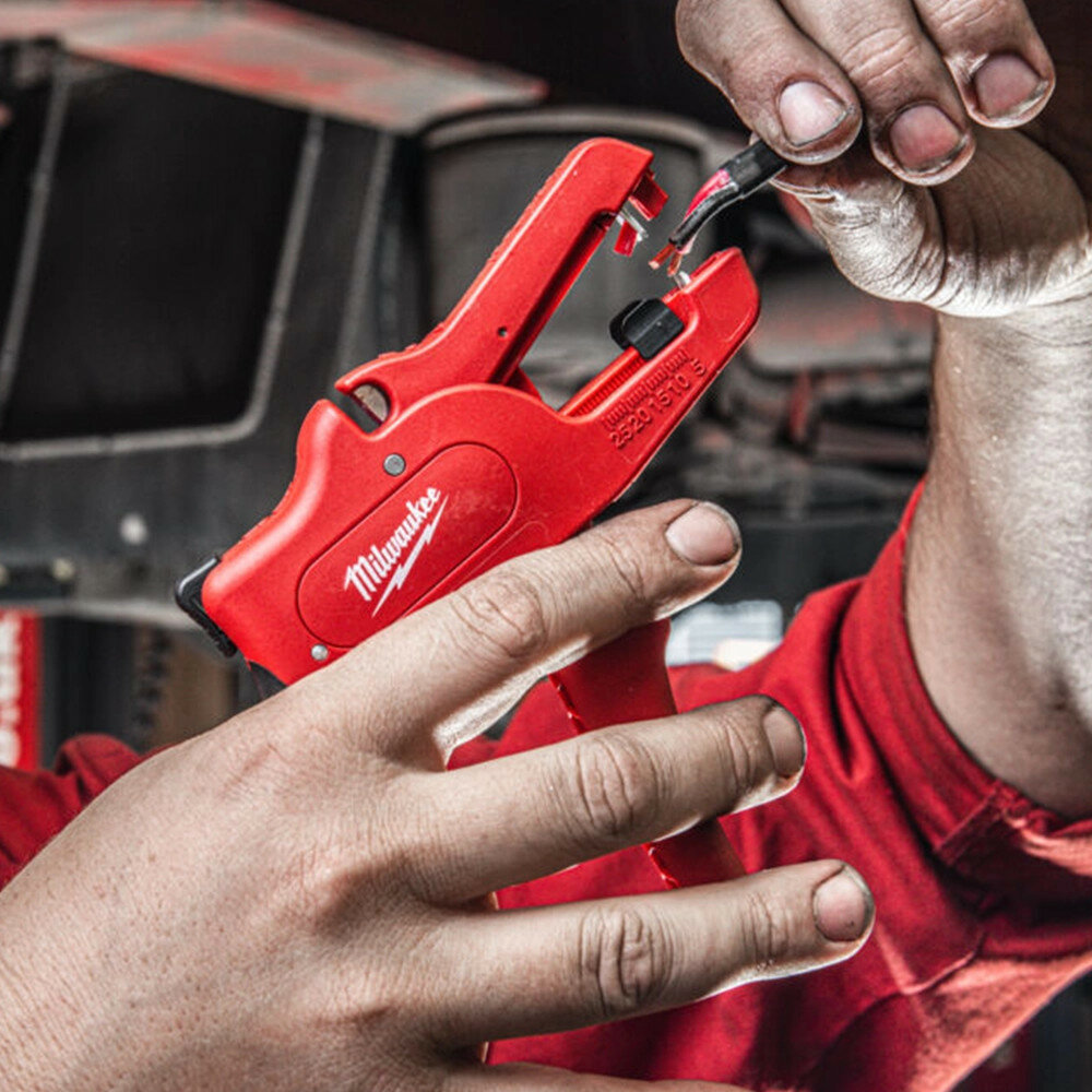 Инструмент для снятия изоляции кабелей автоматический (стриппер) Milwaukee AUTOMATIC WIRE STRIPPER