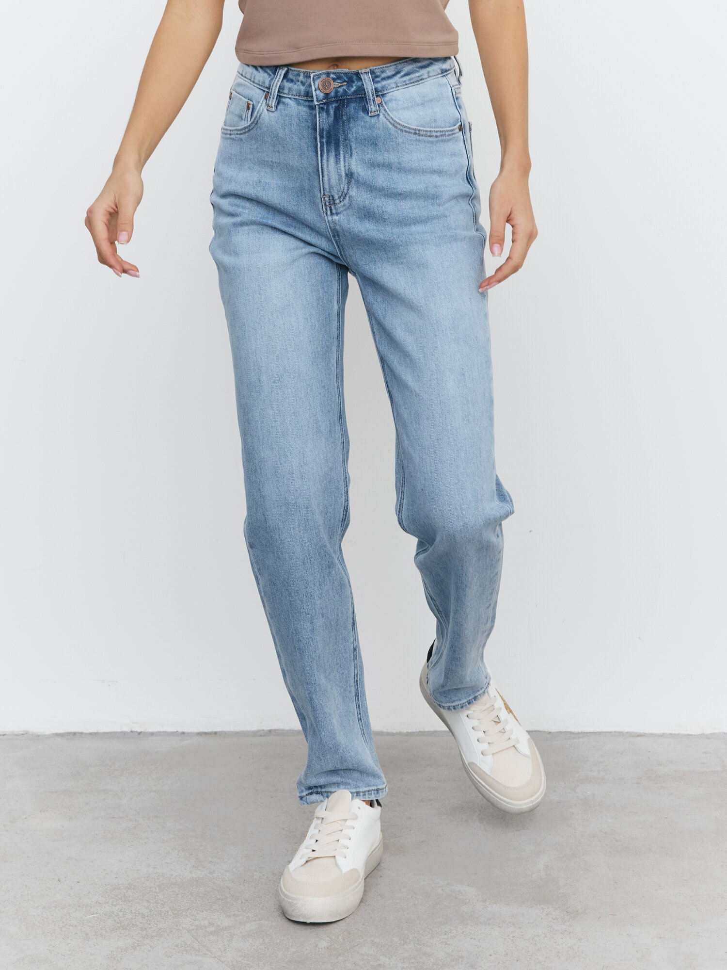 Джинсы бойфренды 