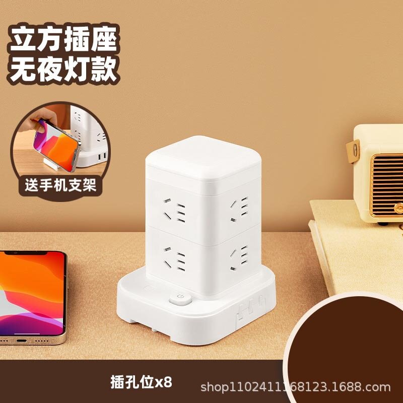 Вертикальный многорозеточный кубический блок питания из чистой меди с подсветкой и USB-портами для домашнего использования.