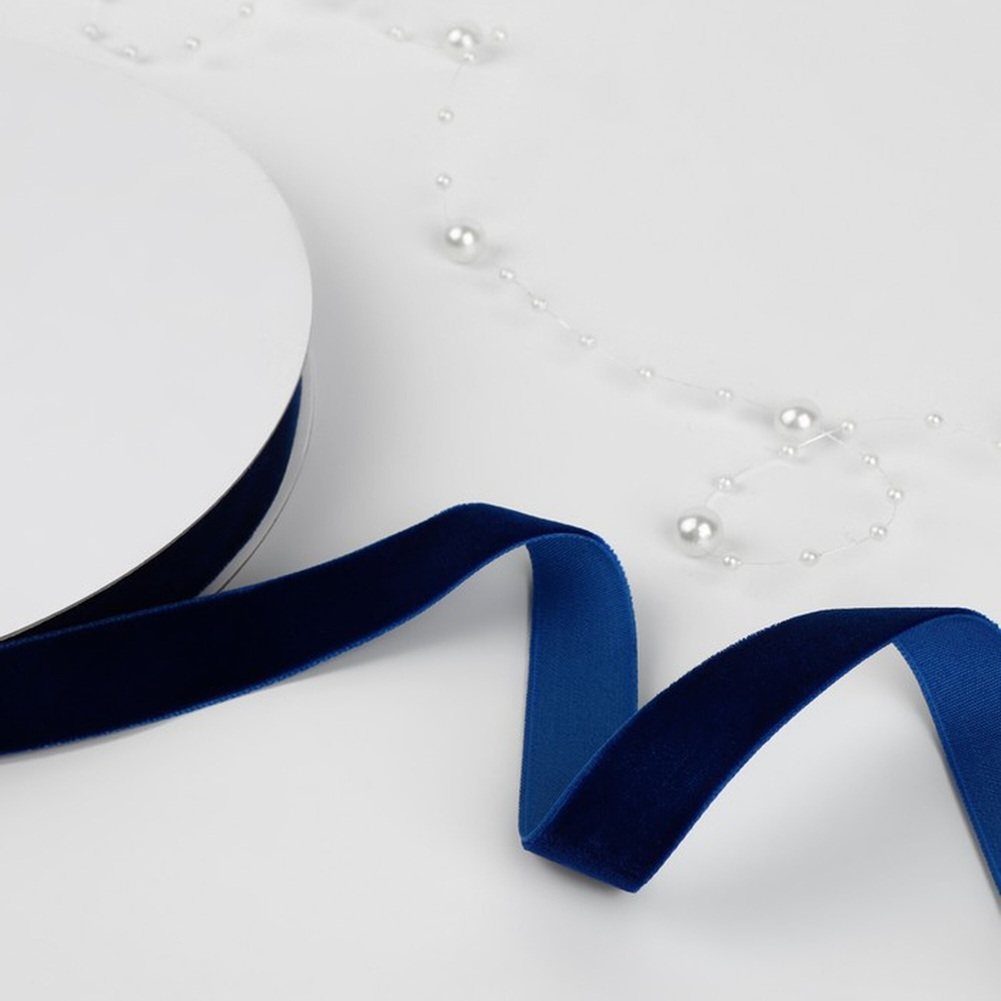 Лента бархатная Арт Узор, полиэстер, ширина 15мм, длина 18м, синяя