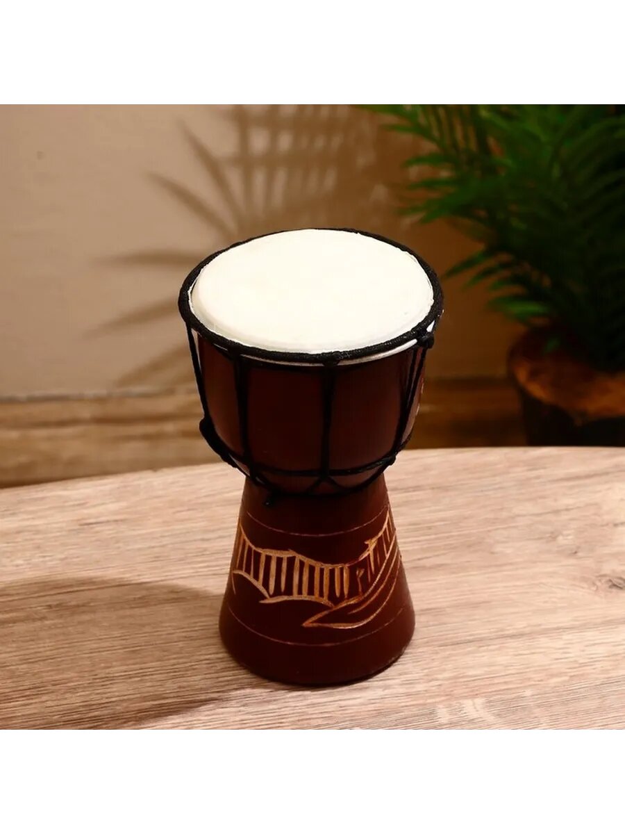 Африканский декоративный барабан для украшения и музыки