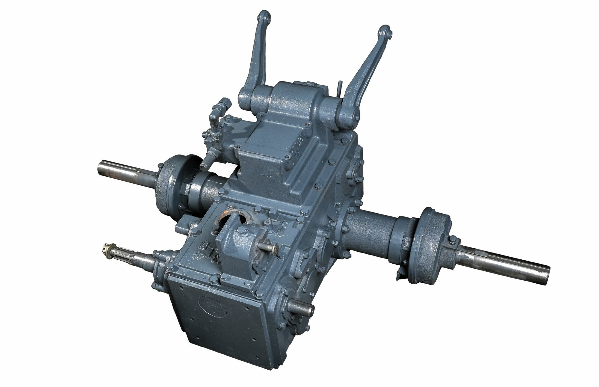 Коробка переключения передач тракторов Скаут/Файтер T-220B, Кентавр T-24 Pro, Русич Т-25 ВОМ