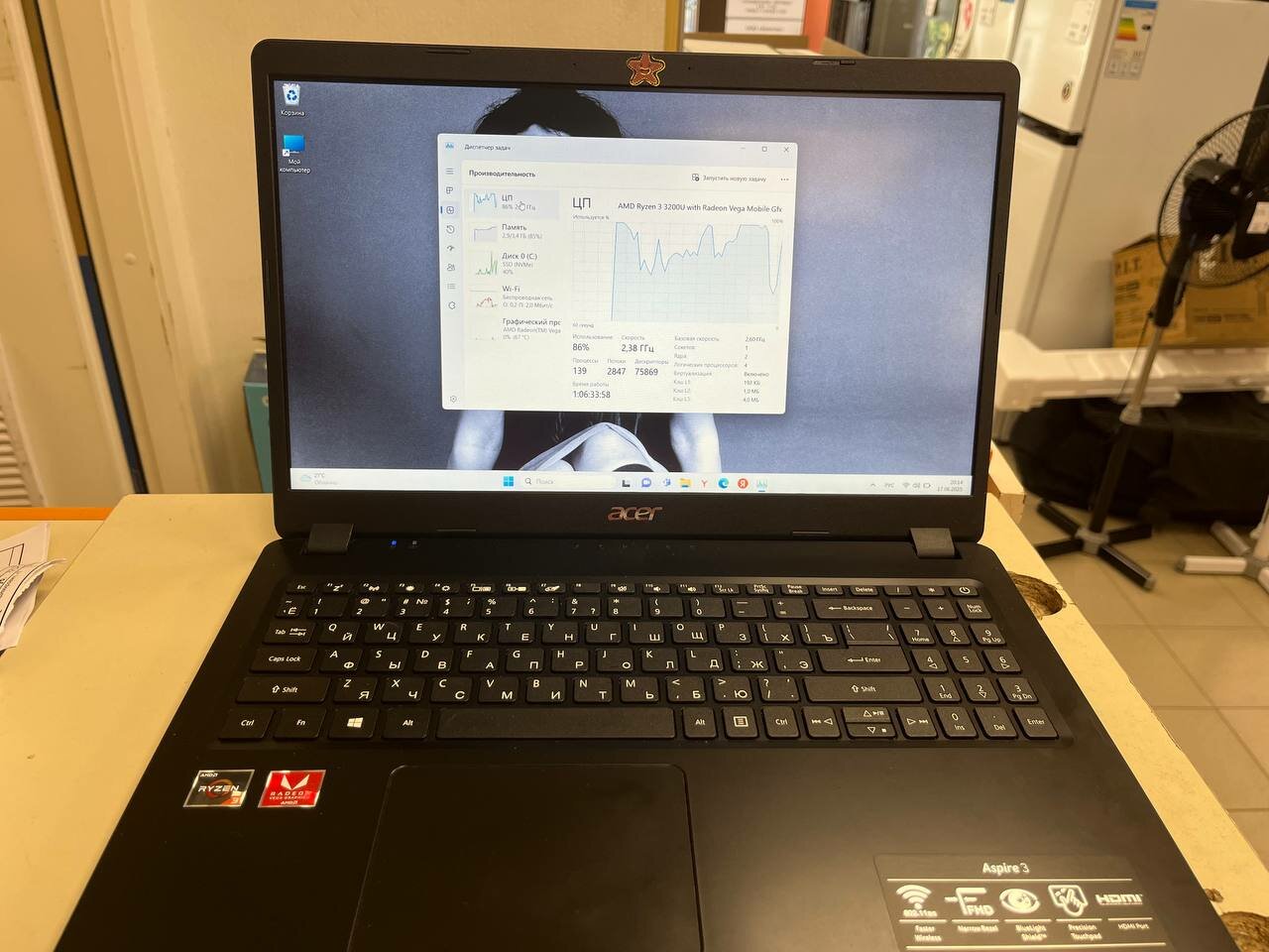 Ноутбук Acer Aspire 3 (N19C1), AMD Ryzen 3 3200u, 4 ГБ, ssd 240ГБ, 15,6 дюйма, русская раскладка, операционная система Windows 10Pro Б\У уценка