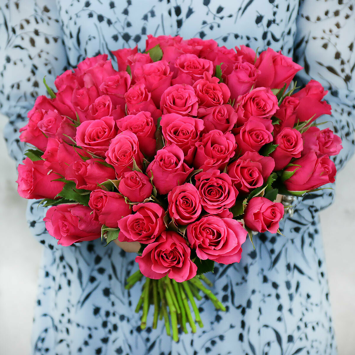 Монобукет Букет Маркет, роза Кения, 51 роза, малиновый, 40см