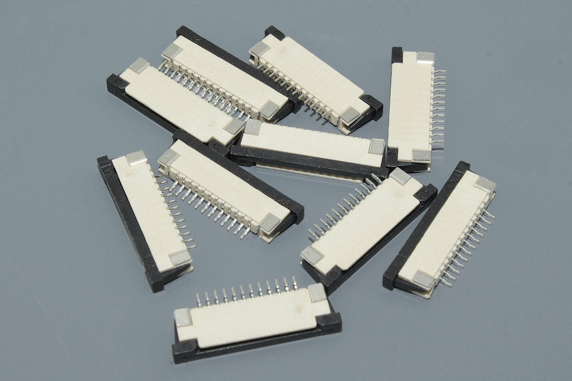 Разъем FPC Half Coverage Bottom Contact 1.0K-BX-12PWB 12 pin высота 2мм шаг 1мм 10 шт