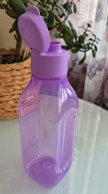 "Эко-бутылка" 1 л. с клапаном сиреневая Tupperware.