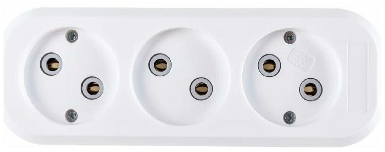 Розетка-колодка Universal IONICH, для удлинителя, 3 гнезда, без заземления