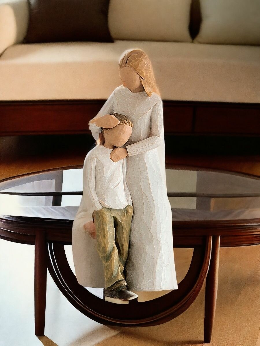 Фигурка декоративная. Willow Tree. Мама и сын