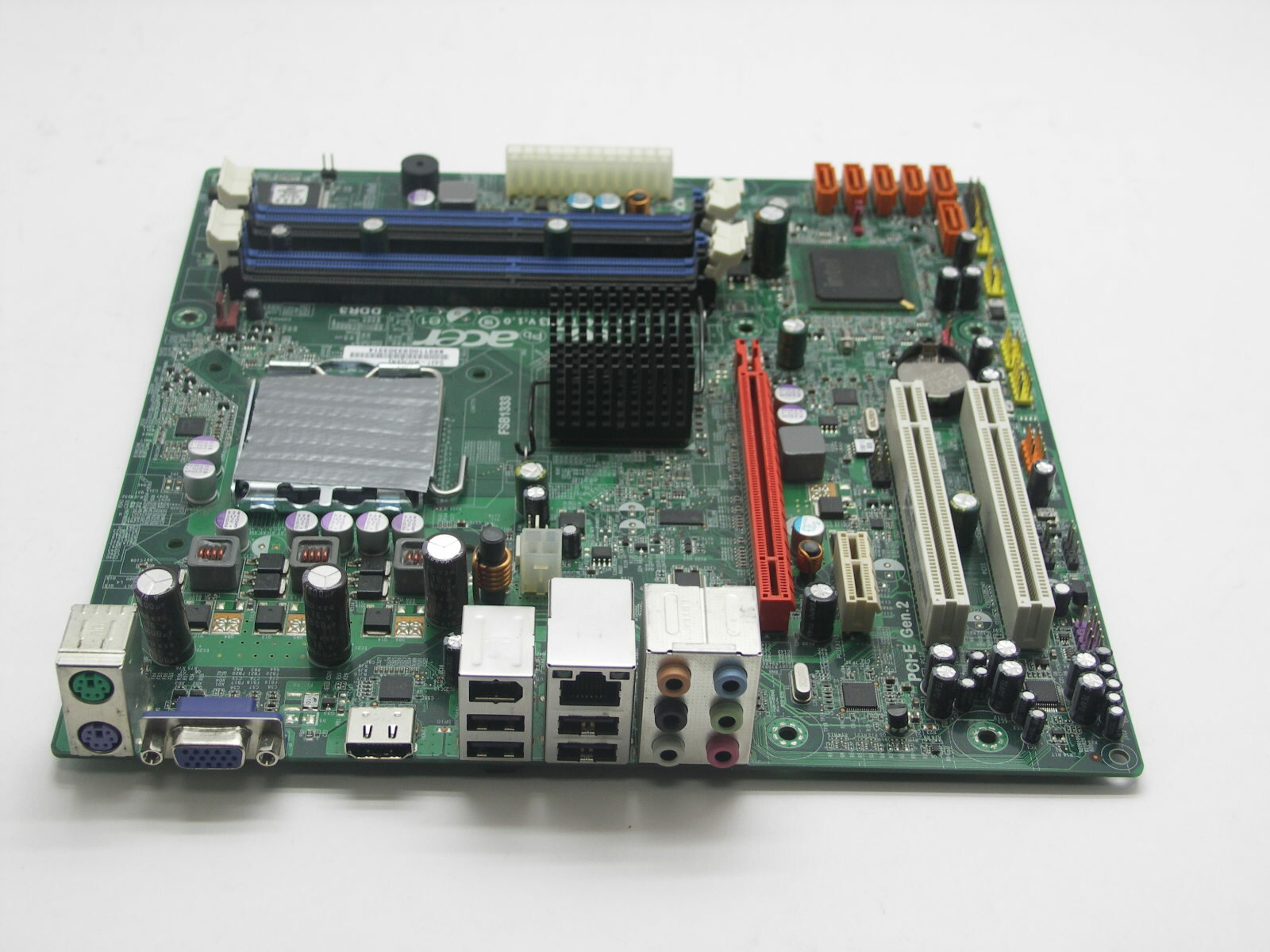 Материнская плата S-775 Acer G43T-AM3, G43/4DDR3/SATA/Svga/SB/Lan/mATX