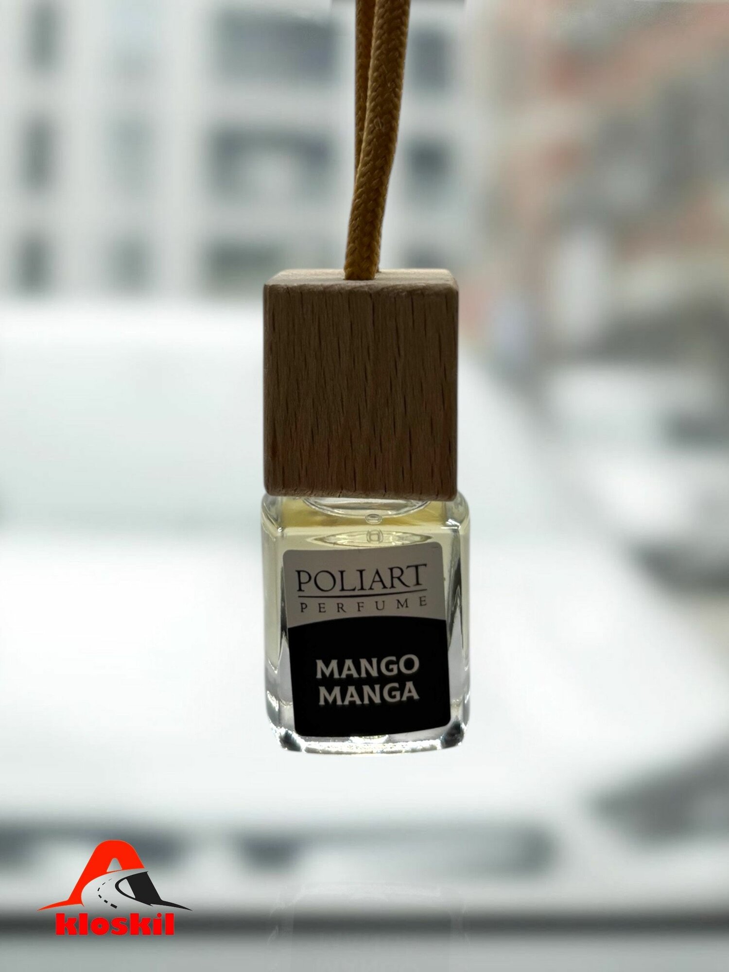 Ароматизатор автомобильный POLIART PERFUME флакон с деревянной крышкой (аромат: Mango Manga)
