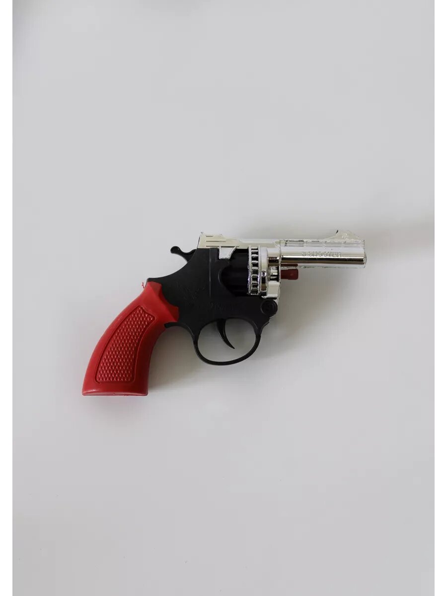 Пистолет с пистонами