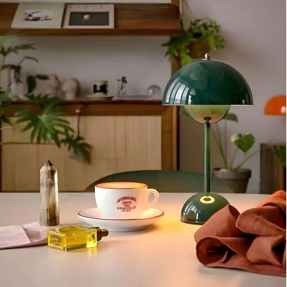 Беспроводная светодиодная настольная лампа с перезаряжаемым сенсорным управлением и тремя режимами яркости. Стильный серый декор в скандинавском стиле для спальни, бара и ресторана