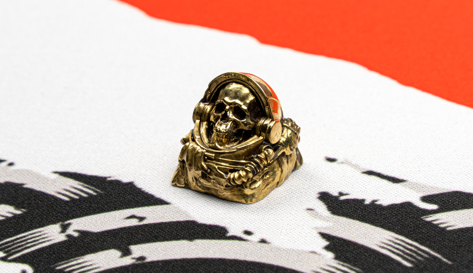 Артизан кейкап астронавт бронза