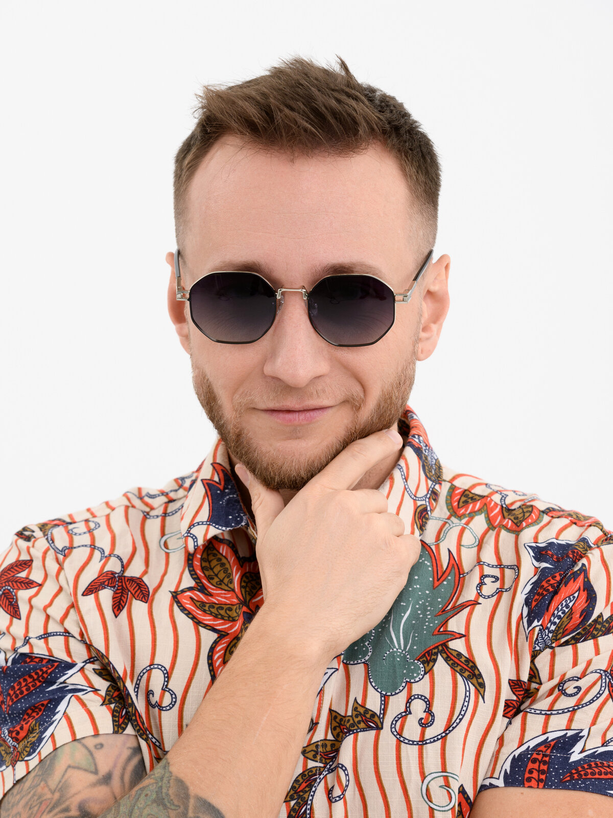 Солнцезащитные очки