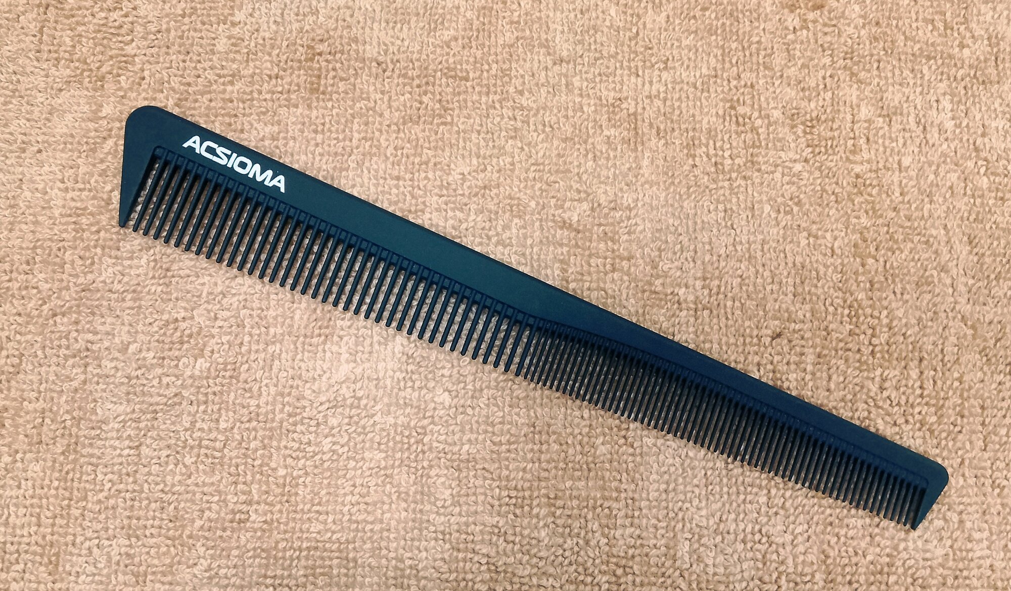 Acsioma Расческа карбоновая для мужской стрижки, для мелких деталей и "сведения на нет". 18 см профессиональная