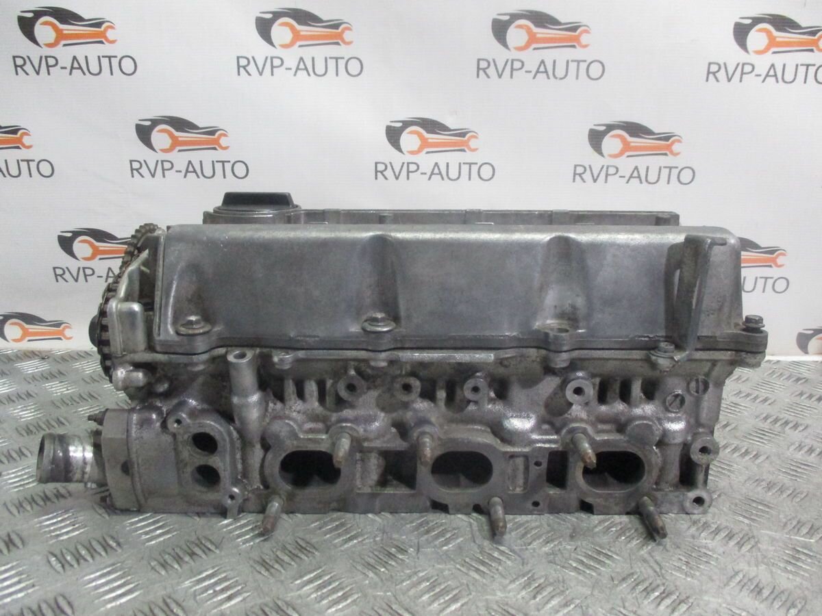 Головка блока цилиндров левая Nissan Maxima A32