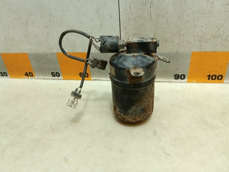 Б/У Осушитель кондиционера BMW 3-Series E30 438260 BMW арт. 438260