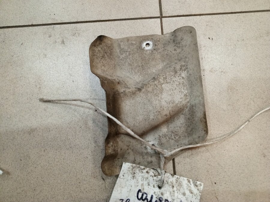 Экран тепловой от Hyundai Solaris 2010-2017