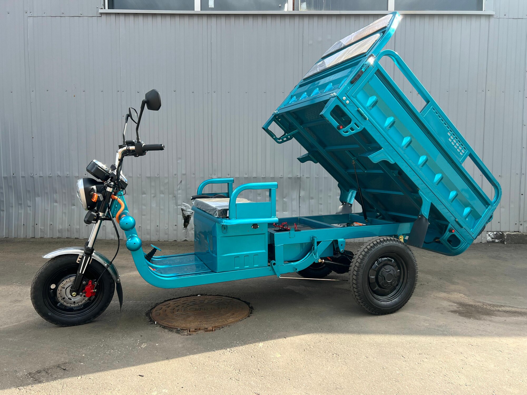 Грузовой электрический трицикл IKIN-GI C06 1500W (60V/45Ah)