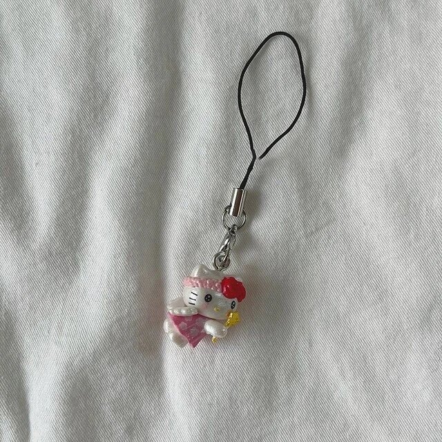 Милая розовая шляпка-бантик с брелком для ключей Hello Kitty, брелок на сумку в виде ангела Hello Kitty в стиле Харадзюку, подвеска для телефона, аксессуар для подарка на день рождения.